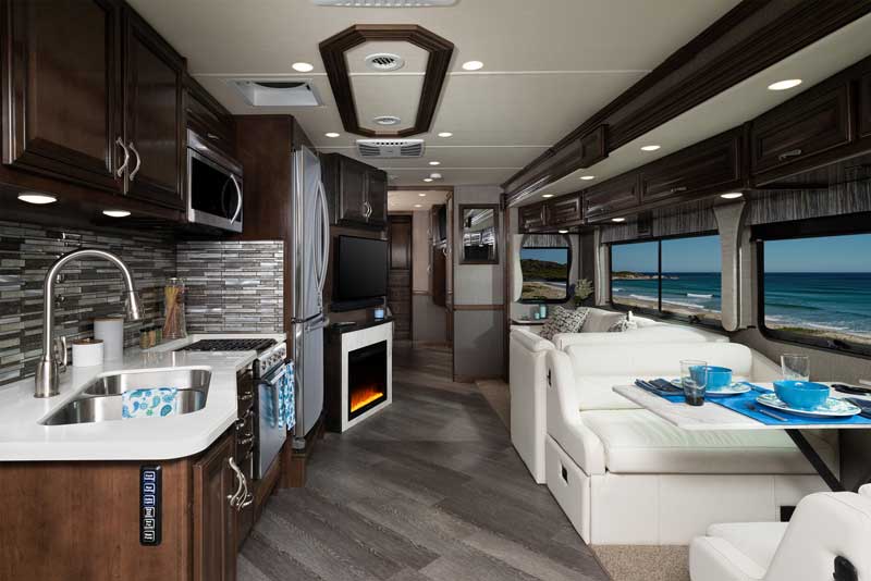 2020 Fleetwood Bounder