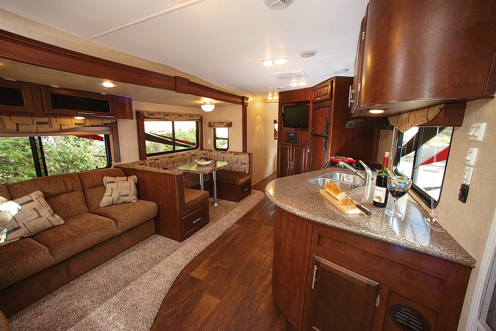 RV Review: Eclipse Milan - RV.com