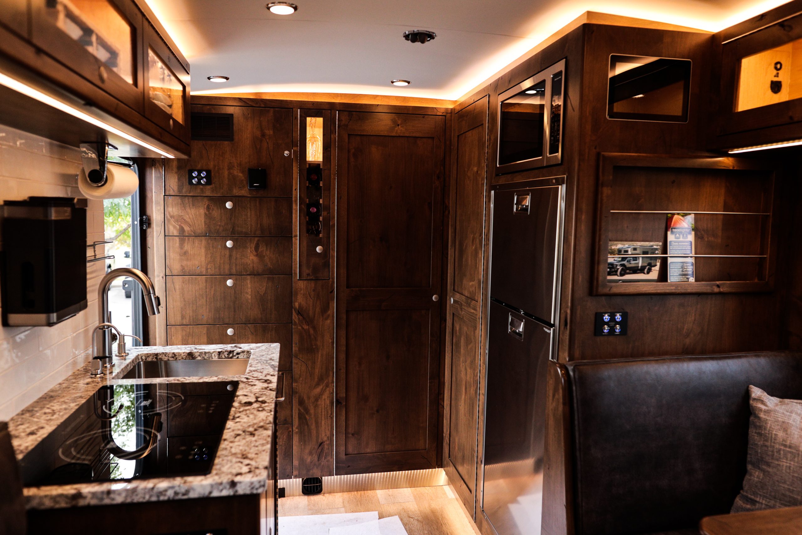 Luxury Overland RVing: EarthRoamer - RV.com