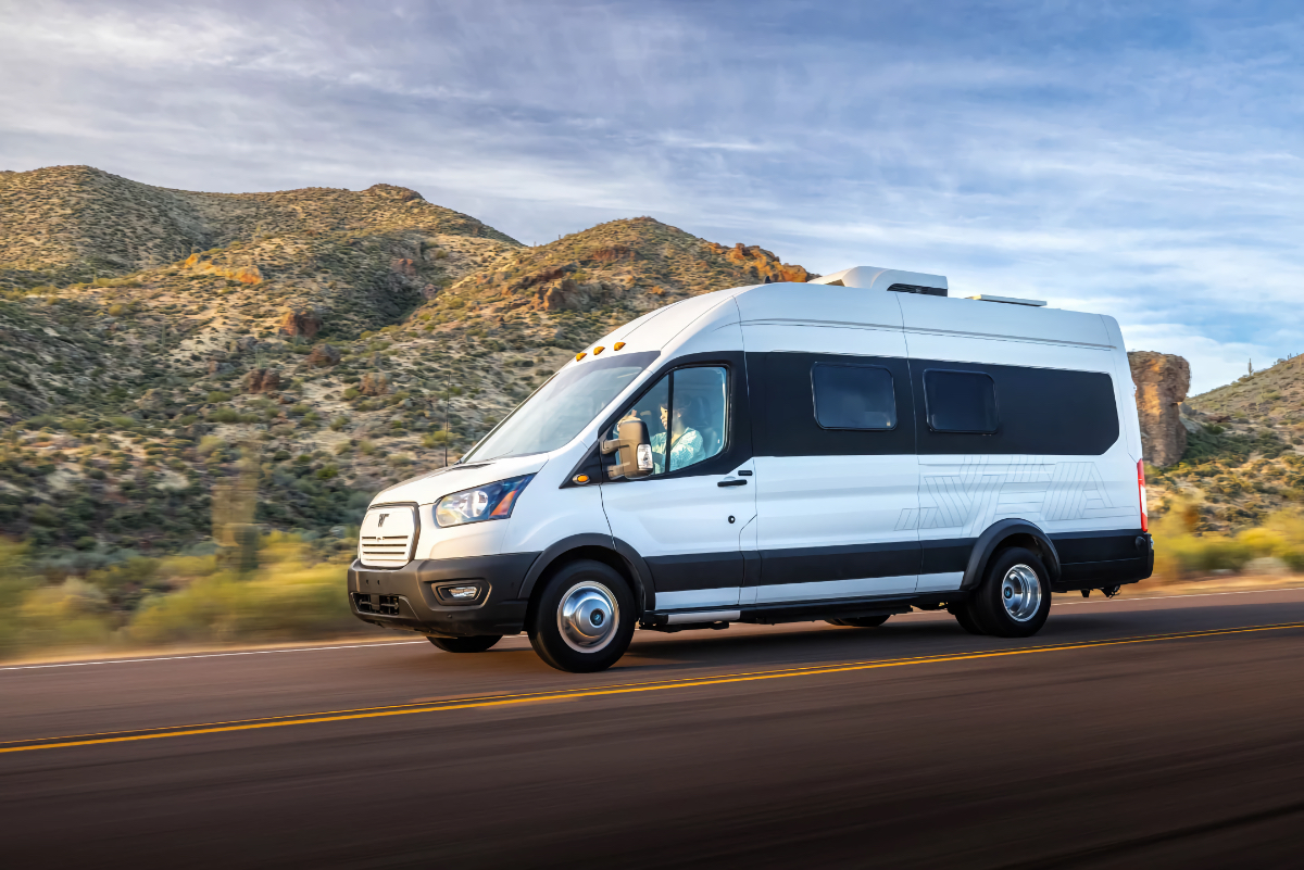 Winnebago Celebrates Major Milestone with 500,000 RVs Built - RV.com