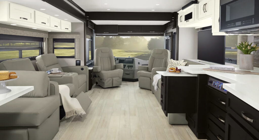 6 Wheelchair-Accessible Motorhomes & Travel Trailers - RV.com