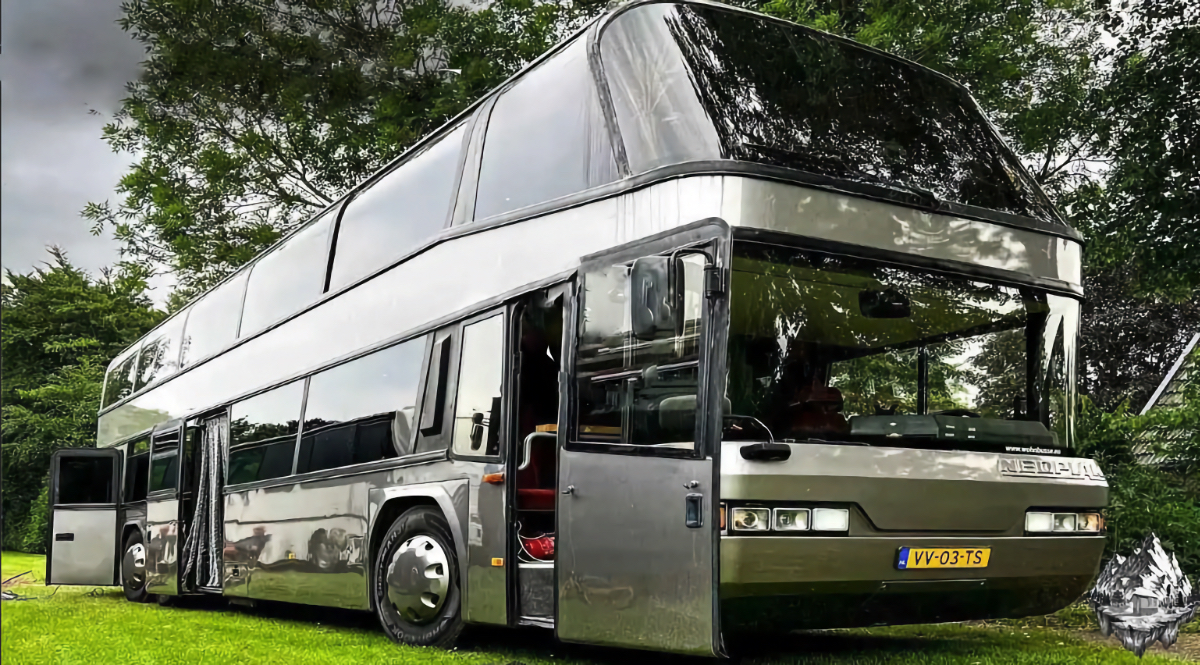 It Took Five Years to Convert a Double-Decker Bus into This Luxury RV - RV.com