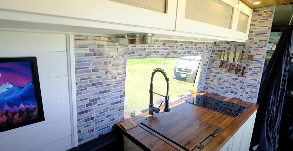 Video: This Custom-Built Sprinter Van Comes with All the Amenities of ...