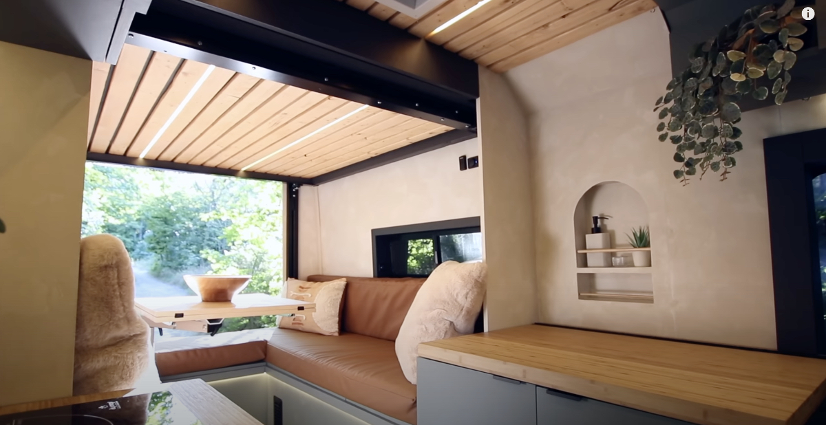 Trending RVs - RV.com