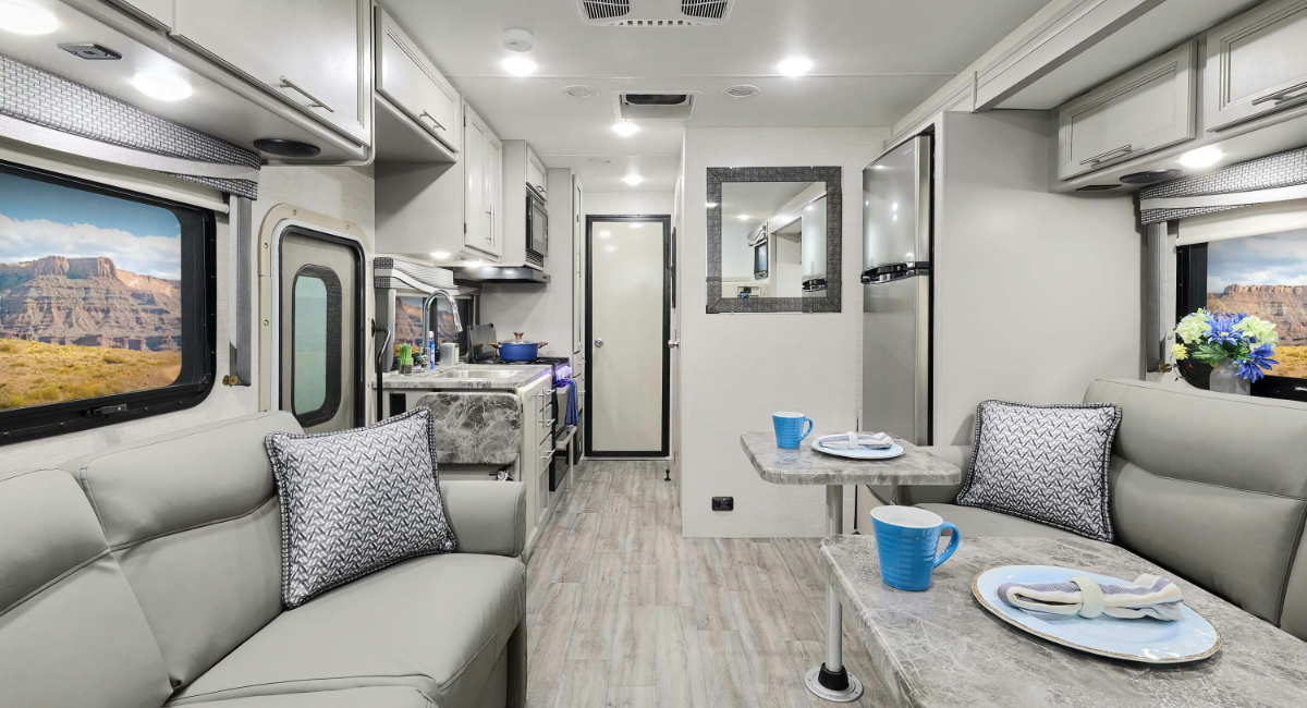 The Best Class C Motorhomes of 2024 - RV.com