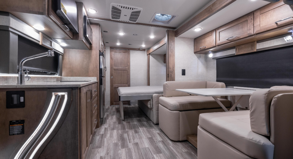 The Best Class C Motorhomes of 2024 - RV.com