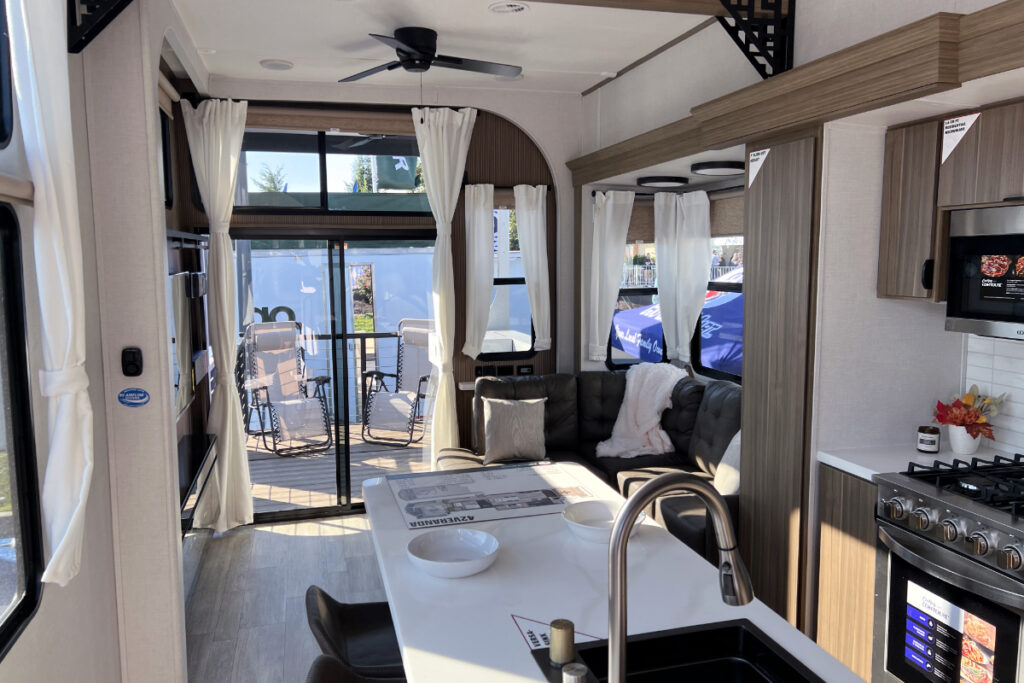 All the Latest Trends We Saw at the 2024 Hershey RV Show - RV.com
