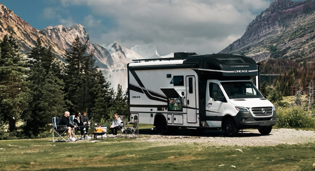 Best in Class: Our Favorite RVs for 2025 - RV.com