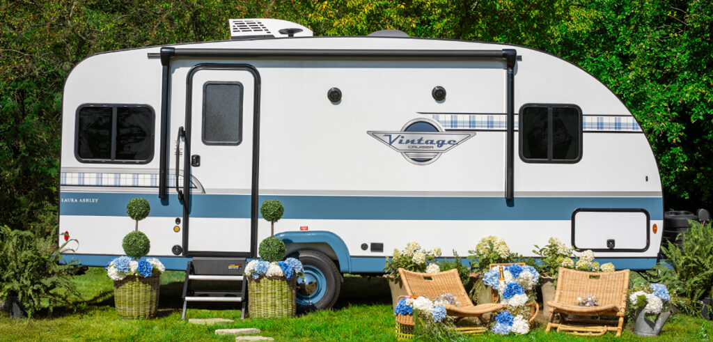 Best in Class: Our Favorite RVs for 2025 - RV.com