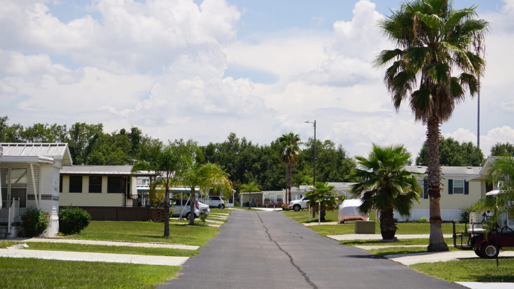 Morningside RV Estates Serves Up a Laid-Back Slice of Florida - RV.com
