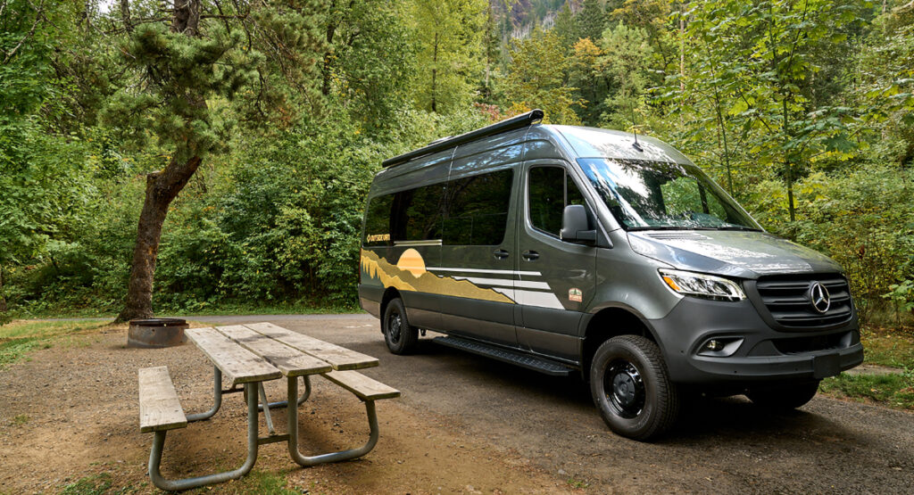 Best in Class: Our Favorite RVs for 2025 - RV.com