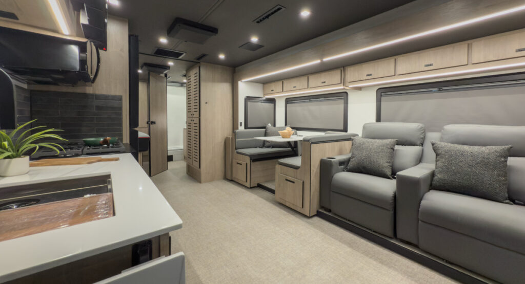 Grand Design’s Lineage Series F is Engineered for Adventure - RV.com