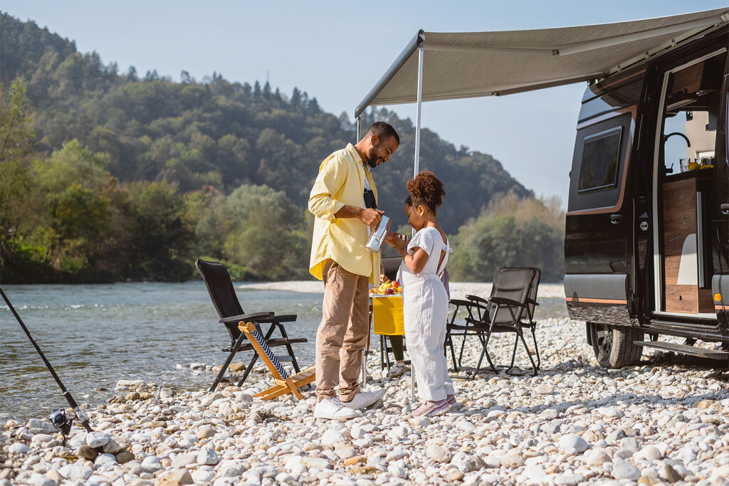 The Complete Guide to Full-Time Family RVing - RV.com