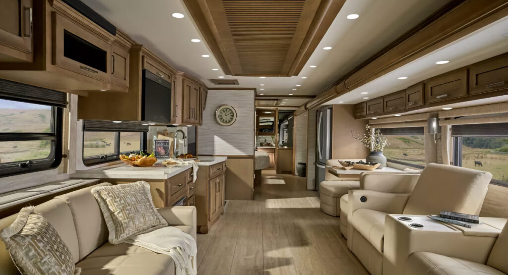 The Best Super C RVs of 2025 - RV.com