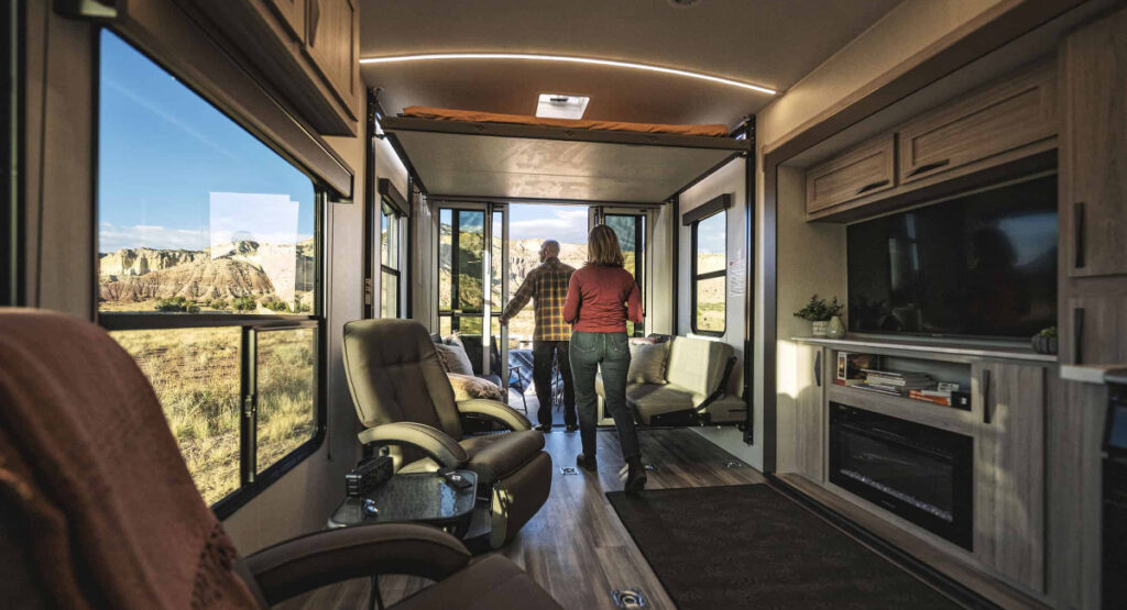 The Ride: Just Toying Around in the Cruiser RV Stryker - RV.com