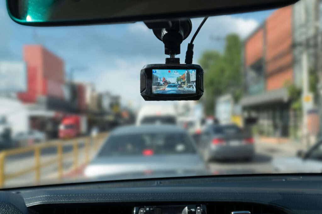 Why You Should Have a Dash Cam in Your RV - RV.com